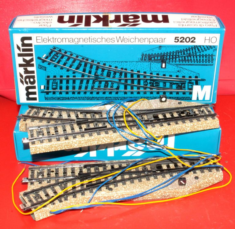 H0 / MÄRKLIN M-GLEISE WEICHEN + OVP / 5202 (5221 L + 5221 R) (Gebraucht ...