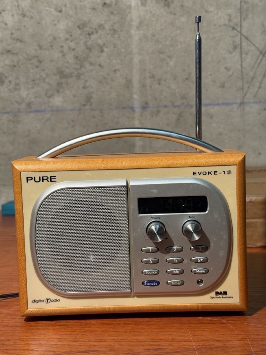 Pure Evoke-1S DAB Digital Radio - Perfect for Winter (Gebraucht) in ...