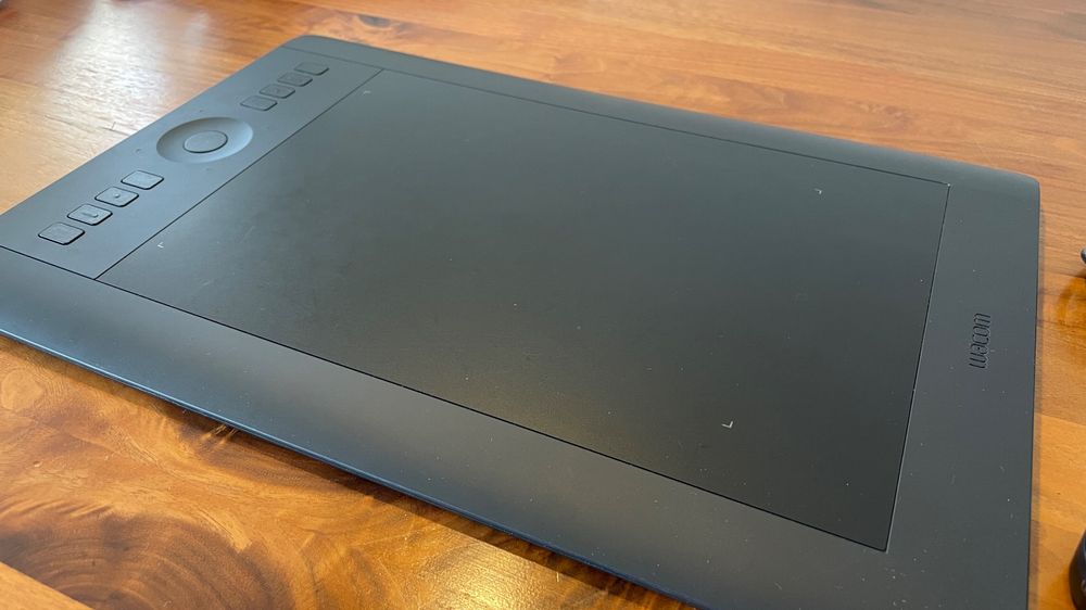 Wacom intuos pro M Grafiktablet | Kaufen auf Ricardo