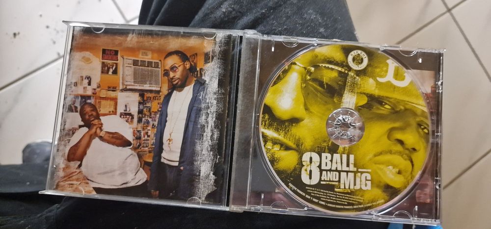 8 Ball and mjg | Kaufen auf Ricardo