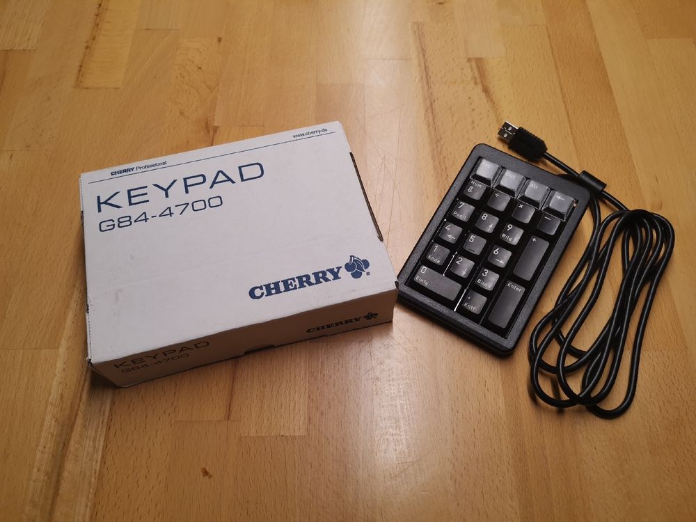 Cherry Keypad G84-4700 (Neu und originalverpackt) in Seuzach für CHF 15 ...