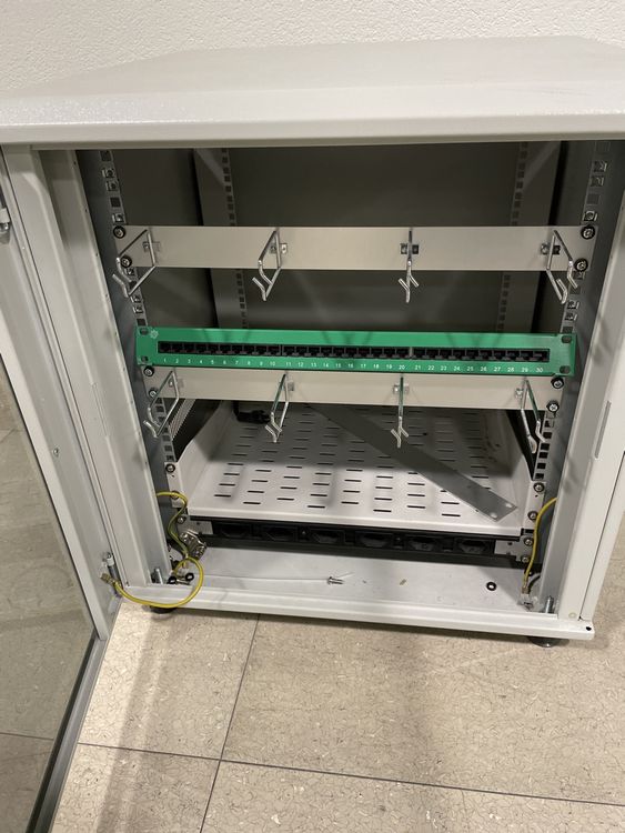 19 Zoll Rack | Kaufen auf Ricardo