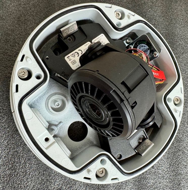 Axis P3365-VE Netzwerk Dome Kamera, Top Zustand! (Gebraucht) in Muttenz ...