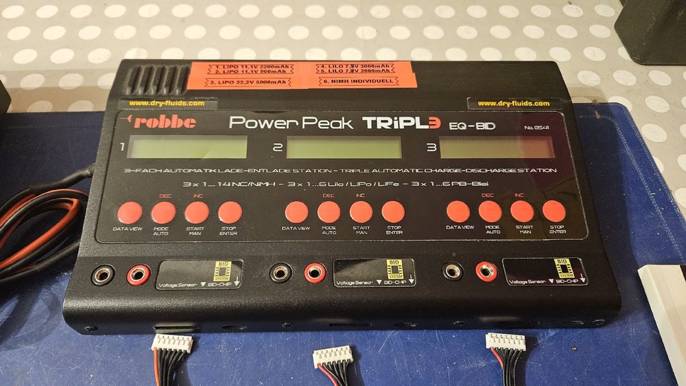 Robbe Ladegerät mit BID-Chip, Netzteil Twin 200W. | Kaufen auf Ricardo