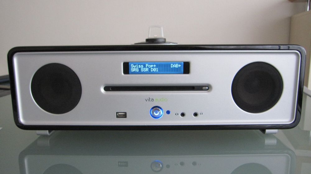 Vita Audio R4 DAB+ (Defekt) in Zürich für CHF 150 – nur Abholung auf ...