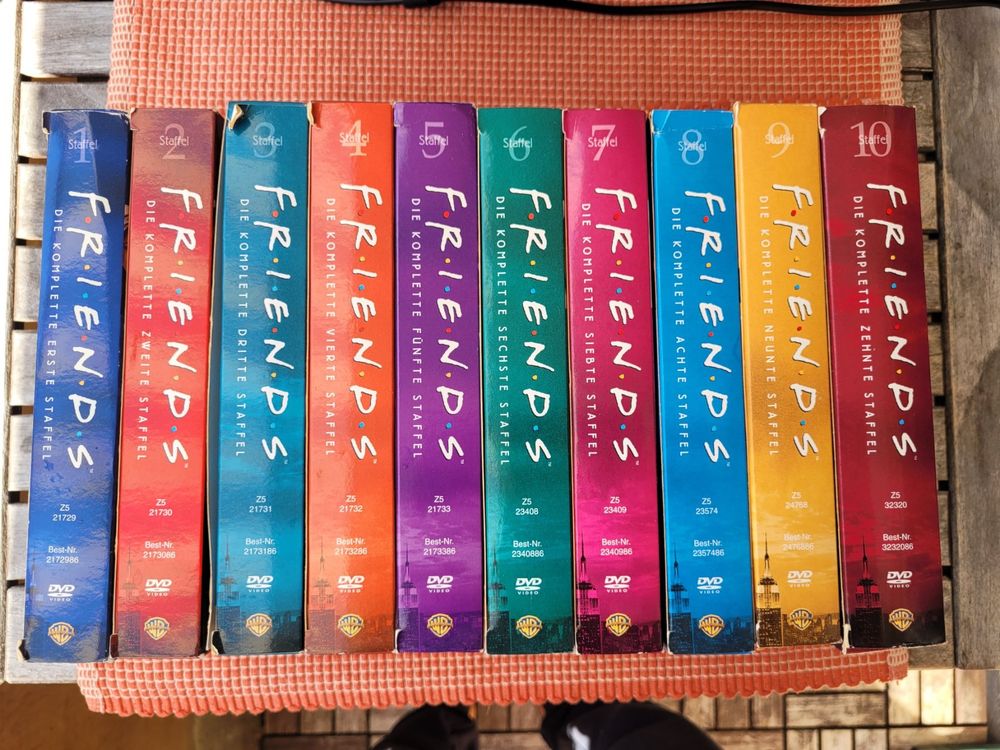 FRIENDS Staffel. Fast komplett (eine DVD fehlt) (D'occasion) à Horw ...