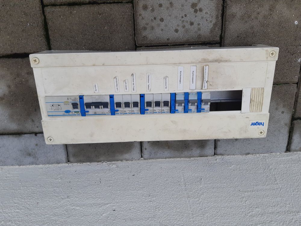 Hager Stromkasten 50x20x9cm komplett (Gebraucht) in Rheinau für CHF 60 ...