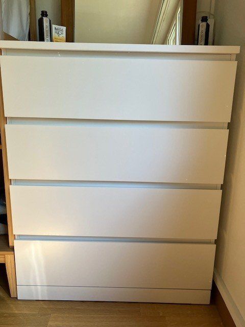 Ikea MALM - Kommode mit 4 Schubladen | Kaufen auf Ricardo