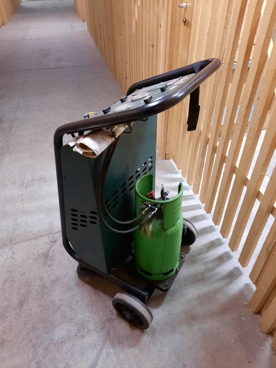 Klimaservicegerät, Klimagerät R134a (Gebraucht) in Burgdorf für CHF 139 – nur Abholung auf ...