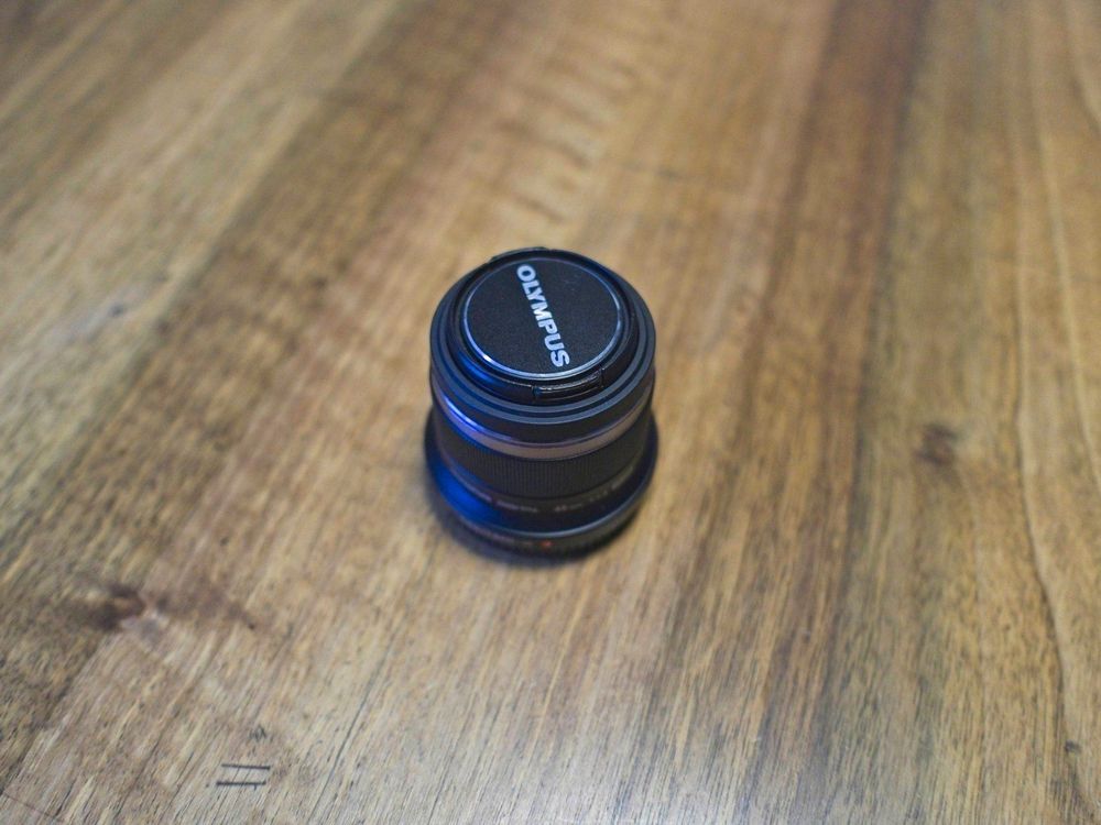 M .Zuiko Digital 45mm F1.8 schwarz | Kaufen auf Ricardo