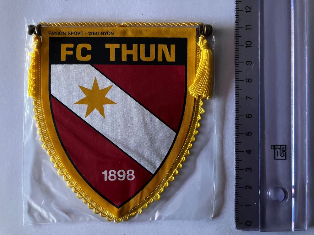 Vintage Fanion/Wimpel FC THUN 1898 (Neu und originalverpackt) in Gland für CHF 10 – mit ...