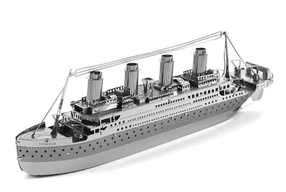 Puzzle 3D metal Titanic (Neu und originalverpackt) in Noville für CHF 5 ...