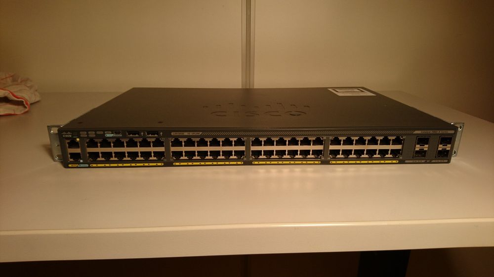 Cisco Catalyst 2960X Series (48-Port) (Gebraucht) in Steinhausen für ...