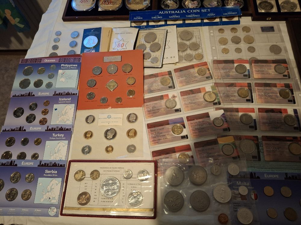 Sammlung Gedenkmünzen, Medallien, Münzsätze mit 200 gr. Ag (Gebraucht ...