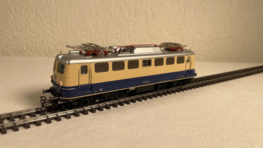 Märklin 30390 - DB E10 Rheingold 62 aus Metall - NEU | Kaufen auf Ricardo