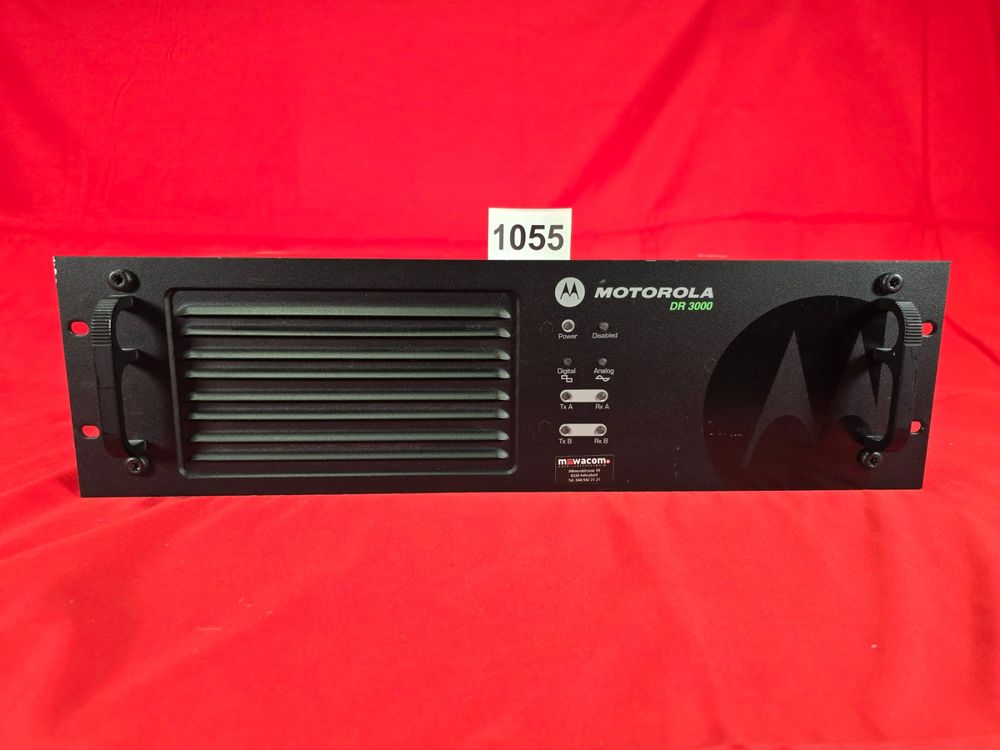 Motorola DR3000 DMR Repeater UHF High Power mit Filter (Gebraucht) in ...