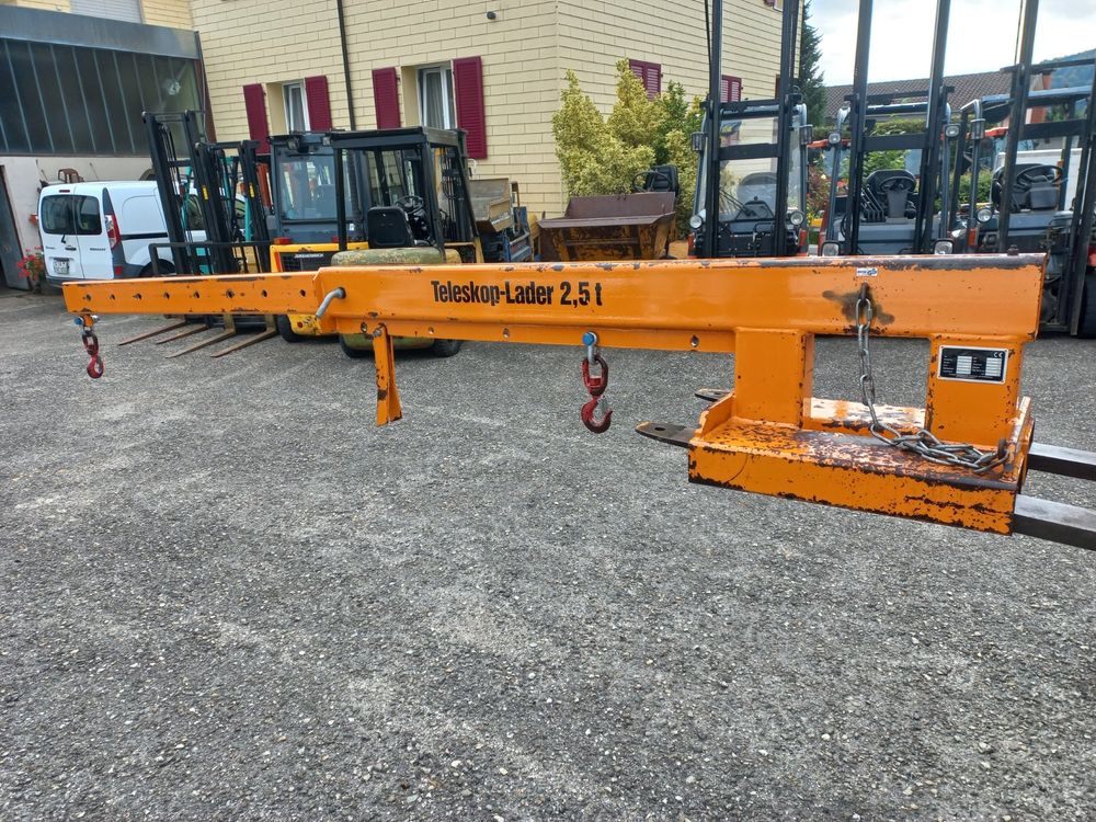 Stapler Kranarm Kran Giraffe Teleskoplader 2,5T Kranausleger (D ...