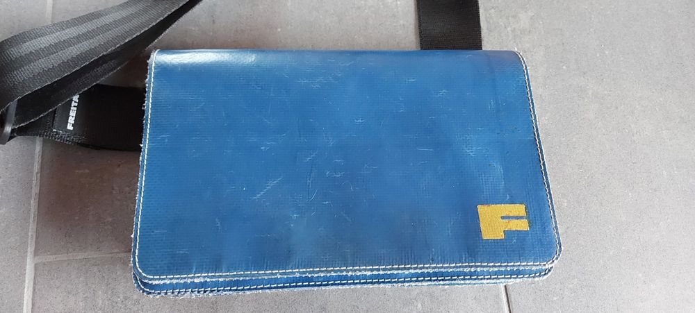 Freitag Tasche Fritz (Gebraucht) in Richterswil für CHF 220 – mit ...
