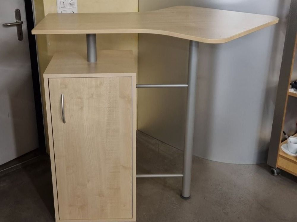 Stehbar in ergonomischem Design | Kaufen auf Ricardo