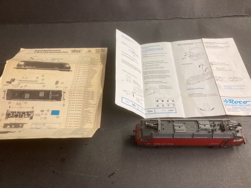 Roco Lokomotive H0 Re 4/4 IV mit LED Licht (Gebraucht) in Interlaken ...