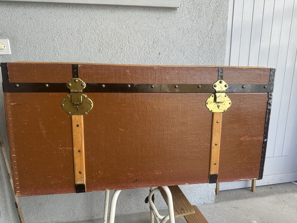 Sehr schöne Truhe (Gebraucht) in Dietikon für CHF 50 – nur Abholung auf ...