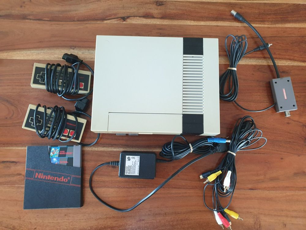 Nintendo NES inkl. 3in1 Game (Gebraucht) in Rain für CHF 140 – mit ...