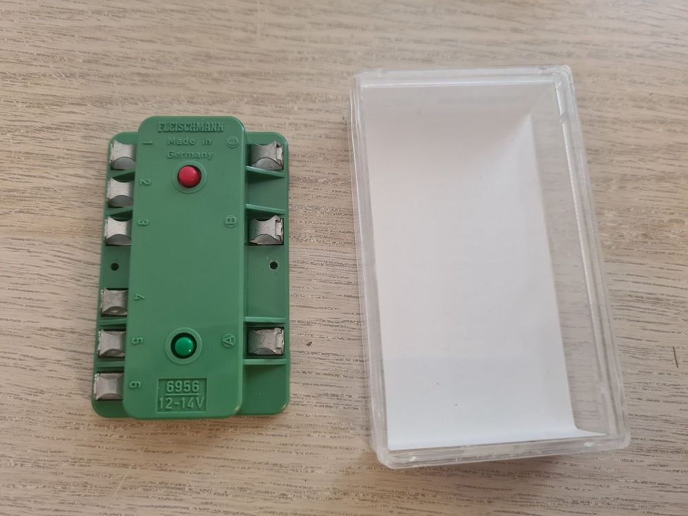 Fleischmann 6956 Universal Relais (Gebraucht) in für CHF 11 – mit ...