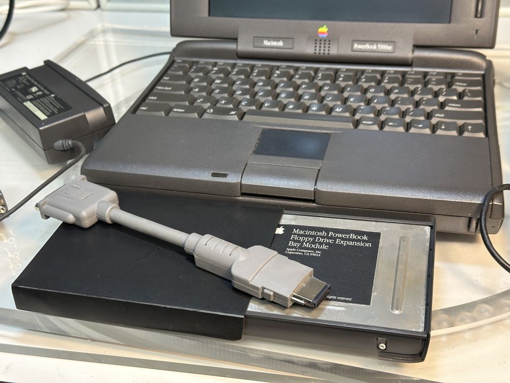 Macintosh PowerBook 5300ce - Kult Laptop aus 1996! (Gebraucht) in ...