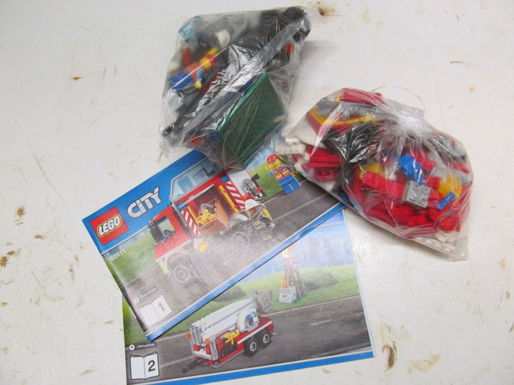 LEGO CITY 60111 FEUERWEHR SCHNELL RETUNG KOMPLET | Kaufen auf Ricardo