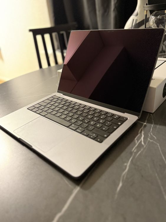 800.-‼️ | Mit Garantie - Macbook Pro 14 - M1 Pro 16GB (Gebraucht) in ...