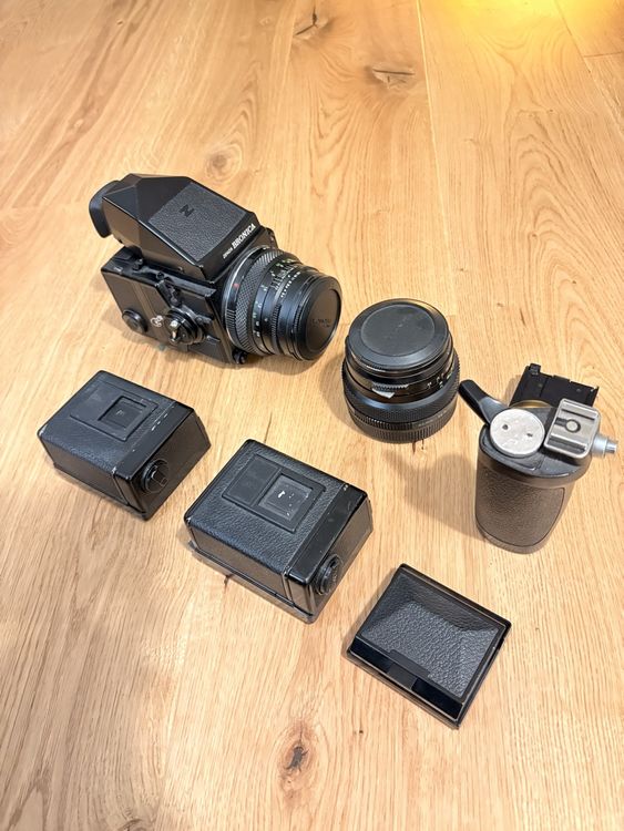 Zenza Bronica ETRsi mit Zubehör (Gebraucht) in Zürich für CHF 500 – mit ...