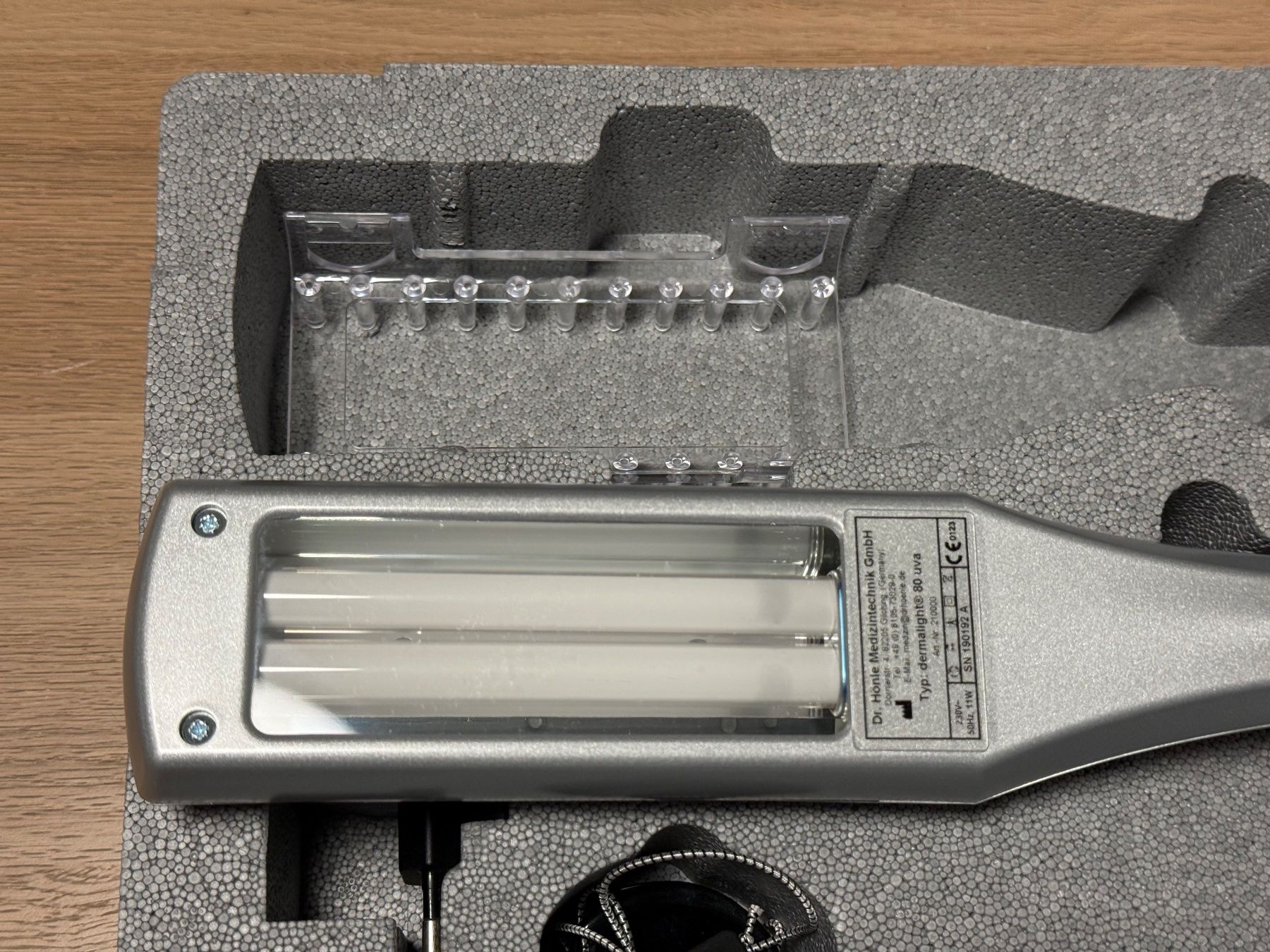 Dr. Hönle Dermalight 80 UV-A Lampe (Neurodermitis) (Gebraucht) in Sins ...