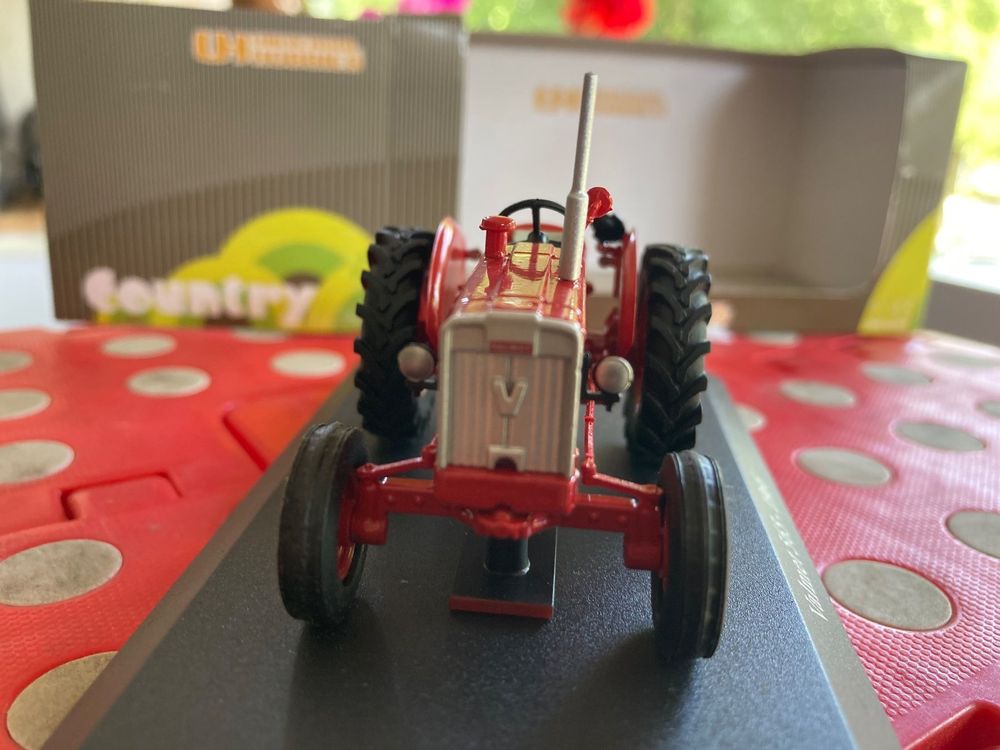 Tracteur Valmet 565. 1/43. UH | Kaufen auf Ricardo