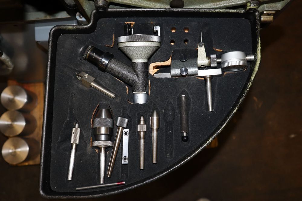 HAUSER OP2 Koordinatenbohrmaschine (Gebraucht) in für CHF 5800 – nur ...