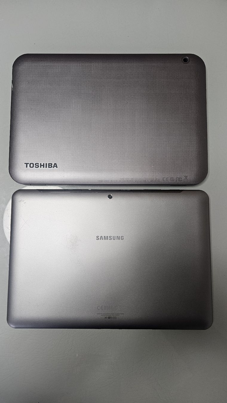 Samsung & Toshiba Tablets - ohne ladegeräte (Défectueux) à Sarnen pour ...