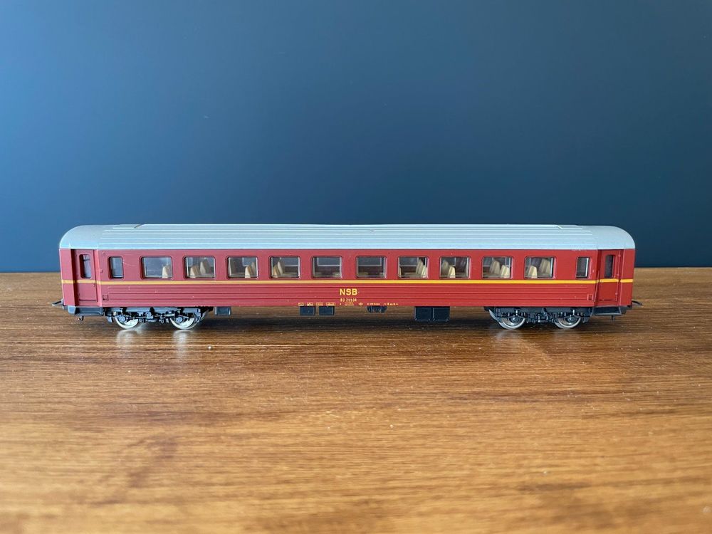 Lima H0 - 309222 - Passagierwagen NSB (Gebraucht) in Dübendorf für CHF ...