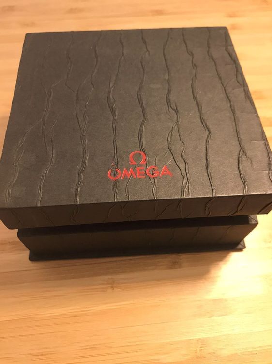 Omega Box | Kaufen auf Ricardo