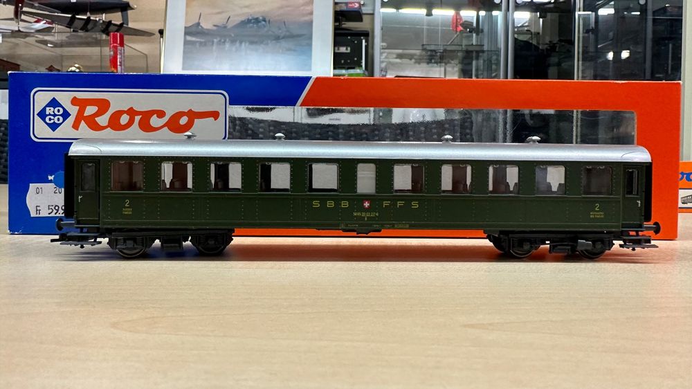 2er set Roco Personenwagen/Postwagen (Gebraucht) in Hombrechtikon für CHF 34 – mit Lieferung auf ...