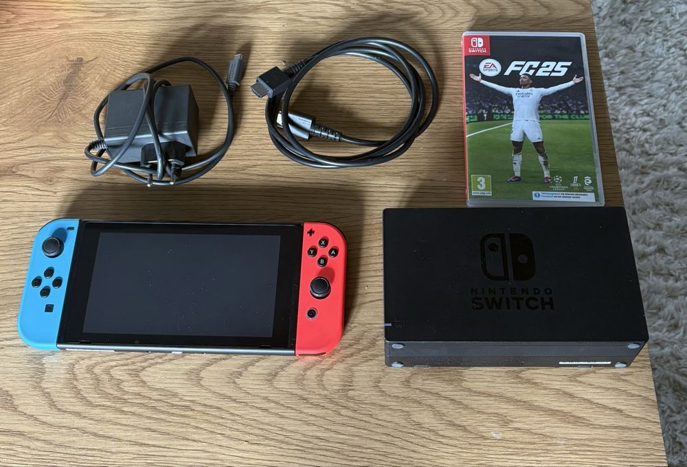 Nintendo Switch + Fc25 (D'occasion) à Vuadens pour CHF 130 – avec ...