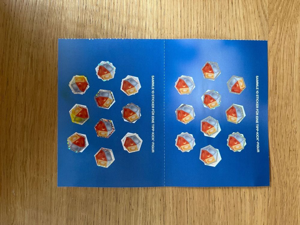 Tipp Kick Sticker (Gebraucht) in Staufen für CHF 11 – mit Lieferung auf ...