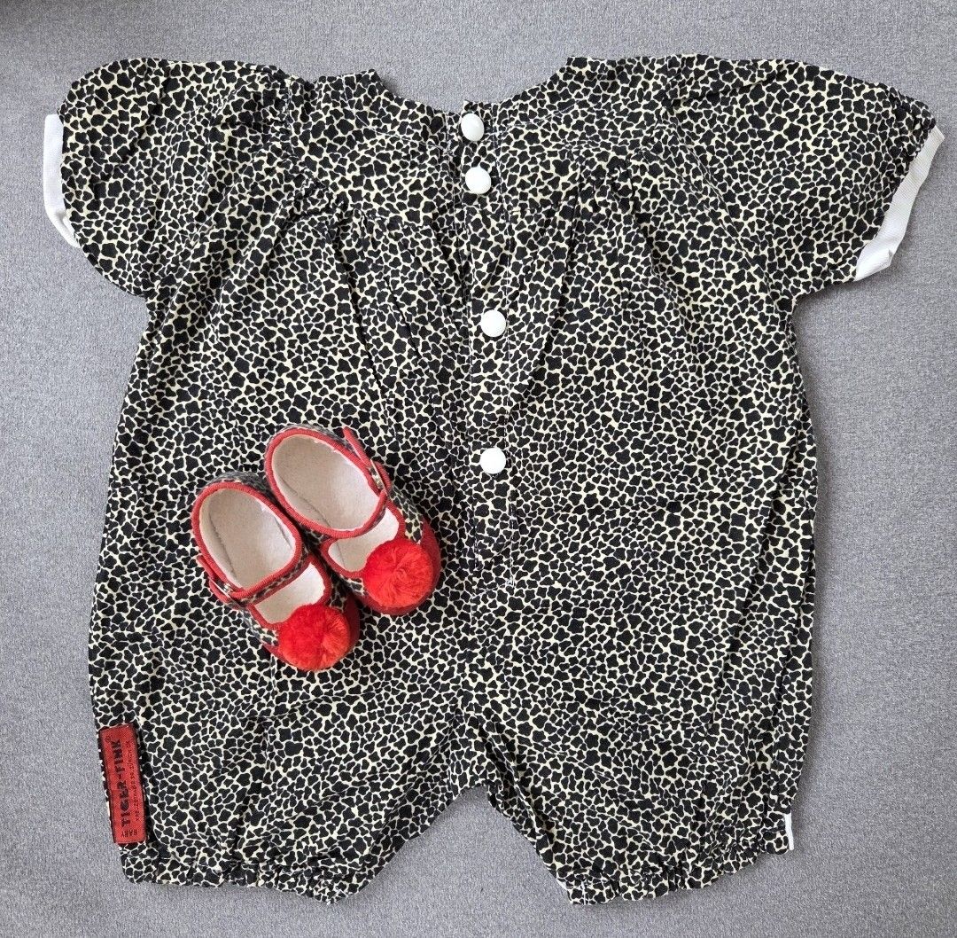 Tiger-Fink Bodysuit & Finken (Gebraucht) in St.Gallen für CHF 65 – mit ...