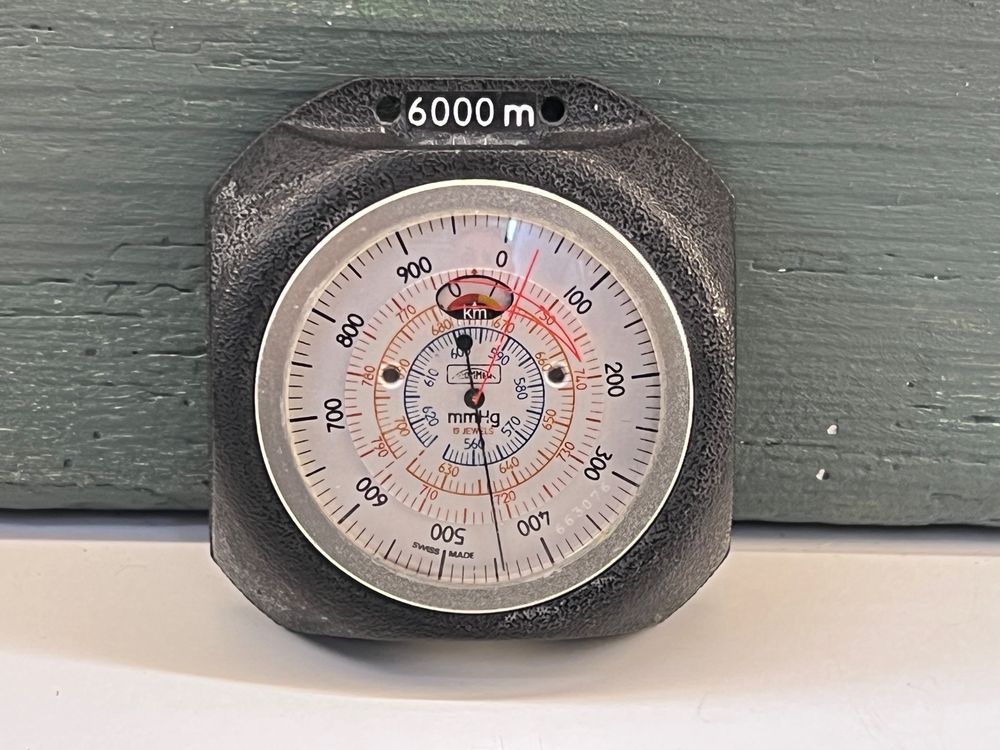 Thommen Höhenmesser / Barometer 6000m / Swiss Made (Gebraucht) in ...