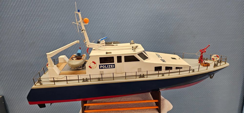 Rarität, Polizeiboot Bremen 9 von Graupner (Gebraucht) in HOMBRECHTIKON ...