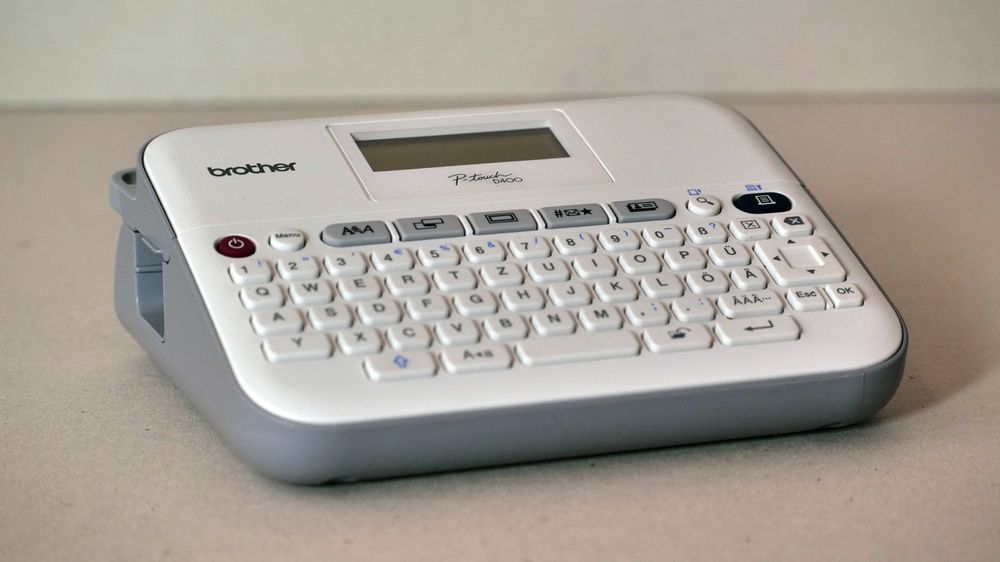Brother P-Touch PT-D400 Professional Labelling Machine | Kaufen auf Ricardo