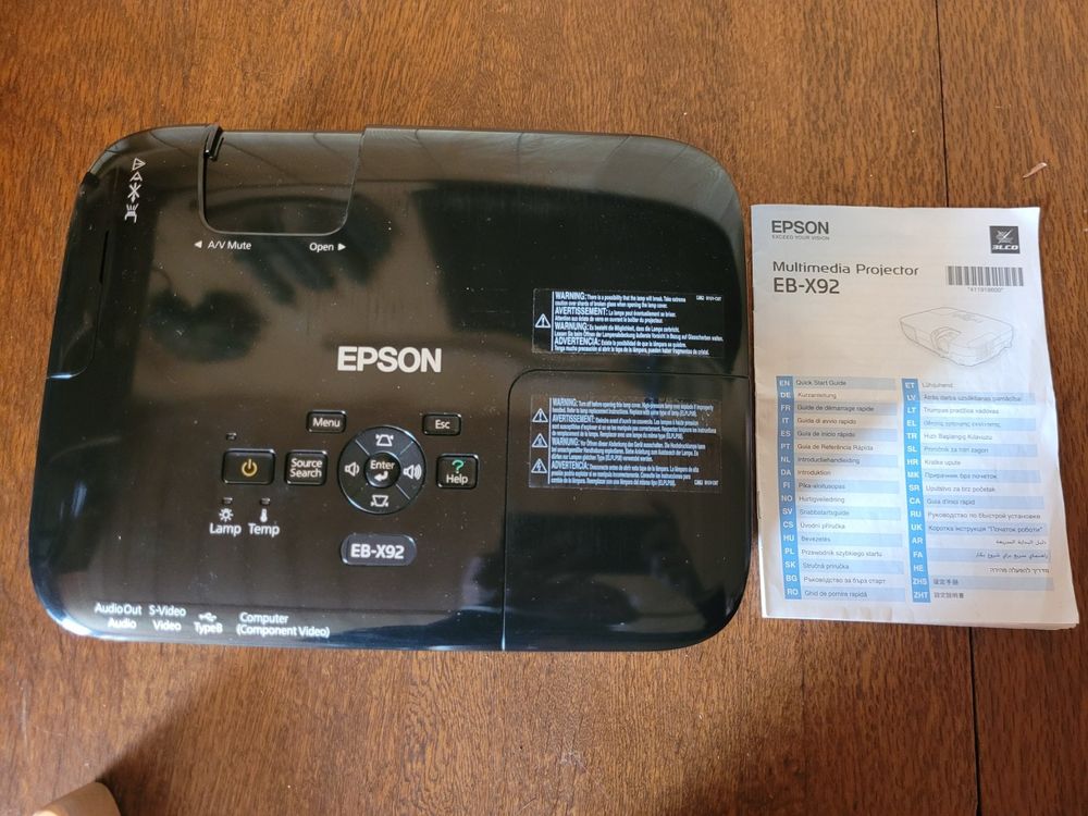 Epson Multimediaprojektor Beamer EB-X92 | Kaufen auf Ricardo