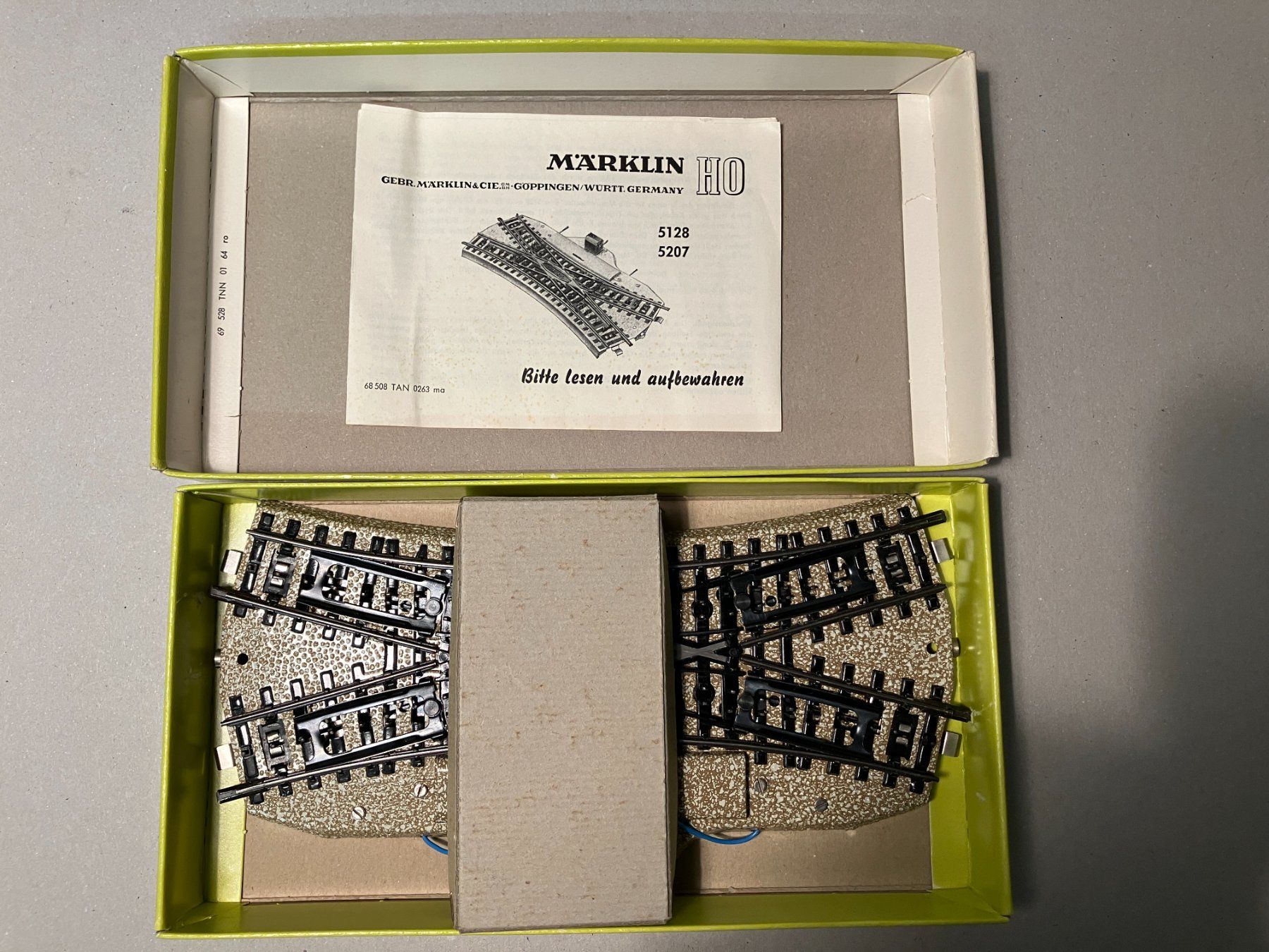 Märklin M-Gleis doppelte Kreuzungsweiche Nr. 5128 (Gebraucht) in ...