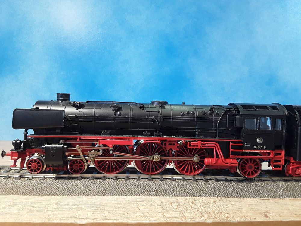 Märklin 3310 _ Dampflokomotive BR 012 mit Öltender _ Spur H0 (Gebraucht ...