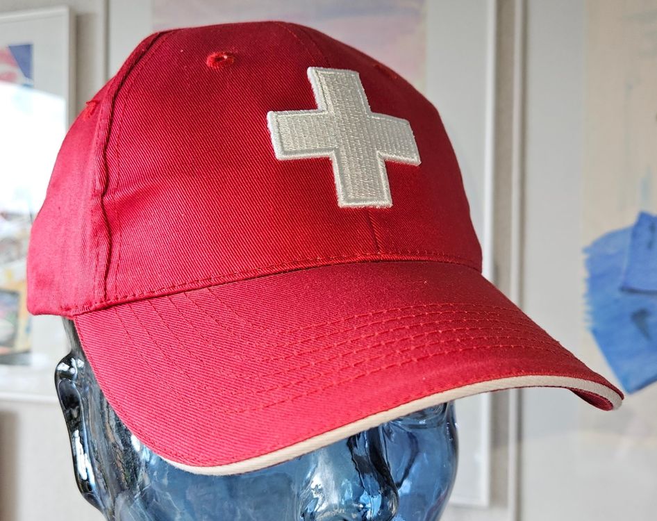 Cape - SWISS CAPE (Neu (gemäss Beschreibung)) in Gossau SG für CHF 5.9 ...