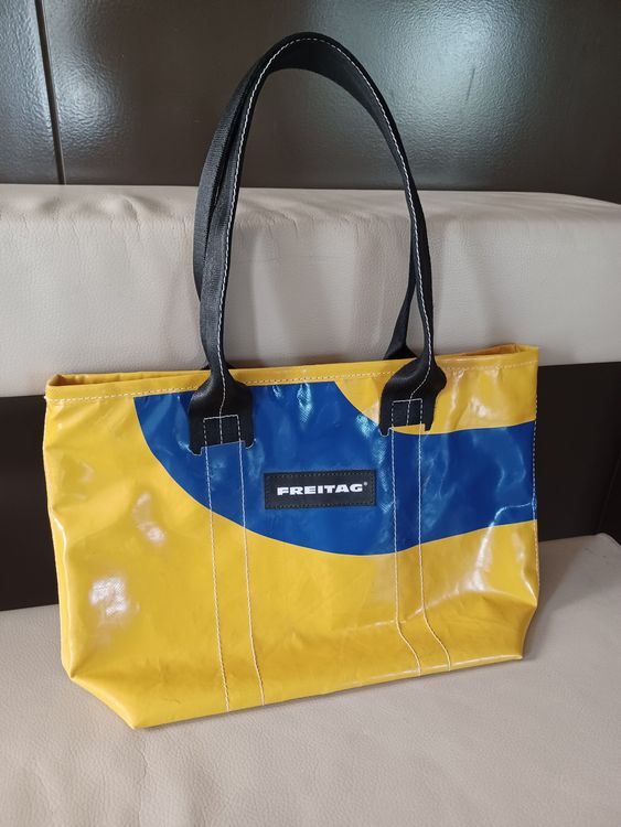 Freitag Tasche F72 Donna gelb blau Rar (Gebraucht) in Herzogenbuchsee für CHF 72 – mit Lieferung ...