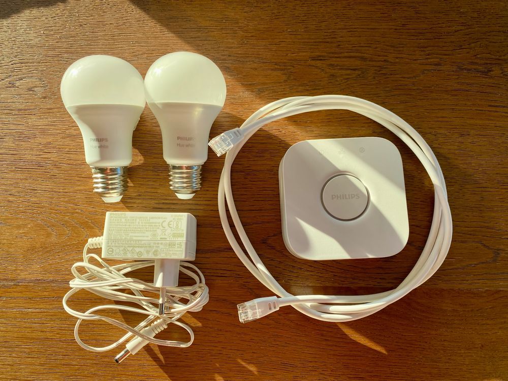 Philips Hue Starter Set - Bridge 2.1 + 2 Philips Hue E27 Wh | Kaufen ...